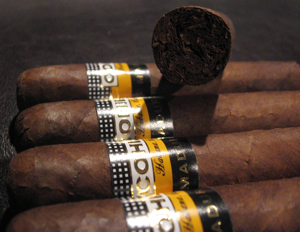 CMG-a1 – Cigar Reviews | Beer Pairings | Casas Fumando